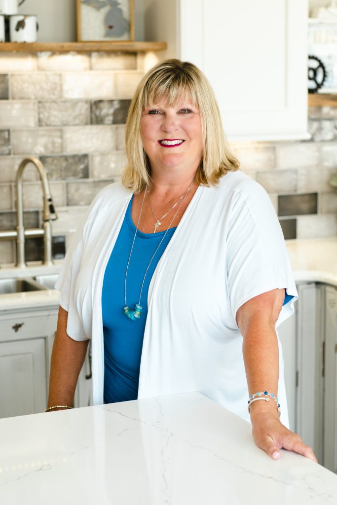 About Us - Standale Home Studio